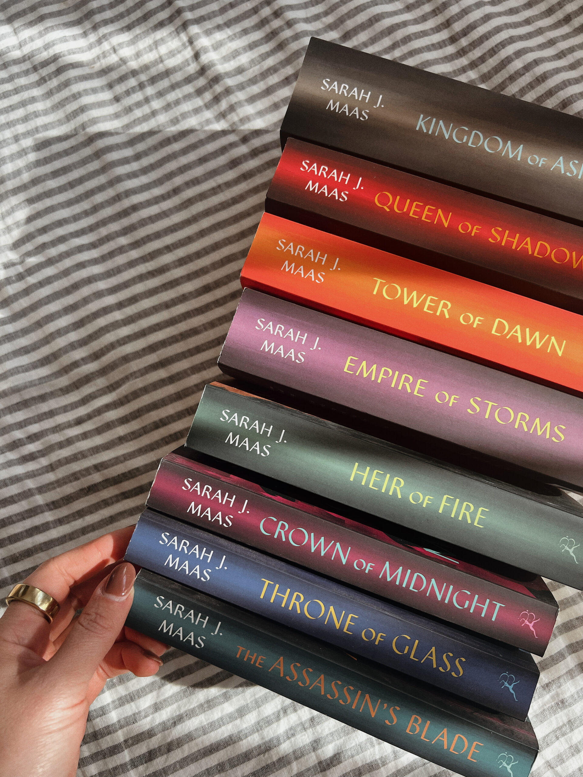 So You Want to Enter the Maasverse – How to Read Every Sarah J. Maas ...